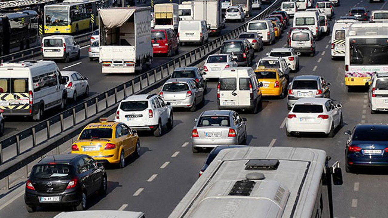 Araç sahipleri dikkat! Trafik sigortası artık... Araç sahipleri dikkat! Trafik sigortası artık...